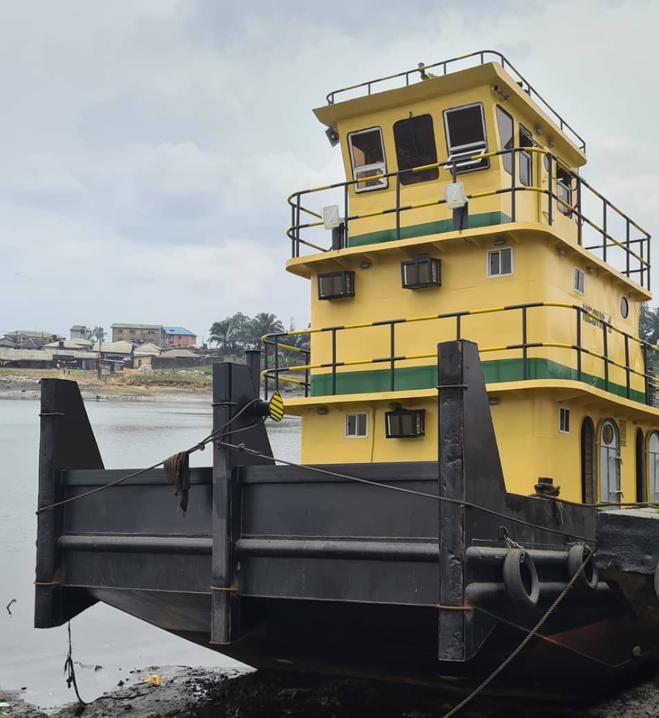 PUSH TUG AVAILABLE FOR CHARTER. | www.oithamarine.com